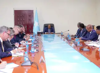 Madaxweyne Xasan Oo Afar Qodob Xasaasi ah Kala Hadlay Safiirada Midowga ...